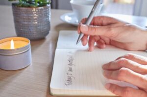 45+ Easy Goals For March - Trendsetter A List